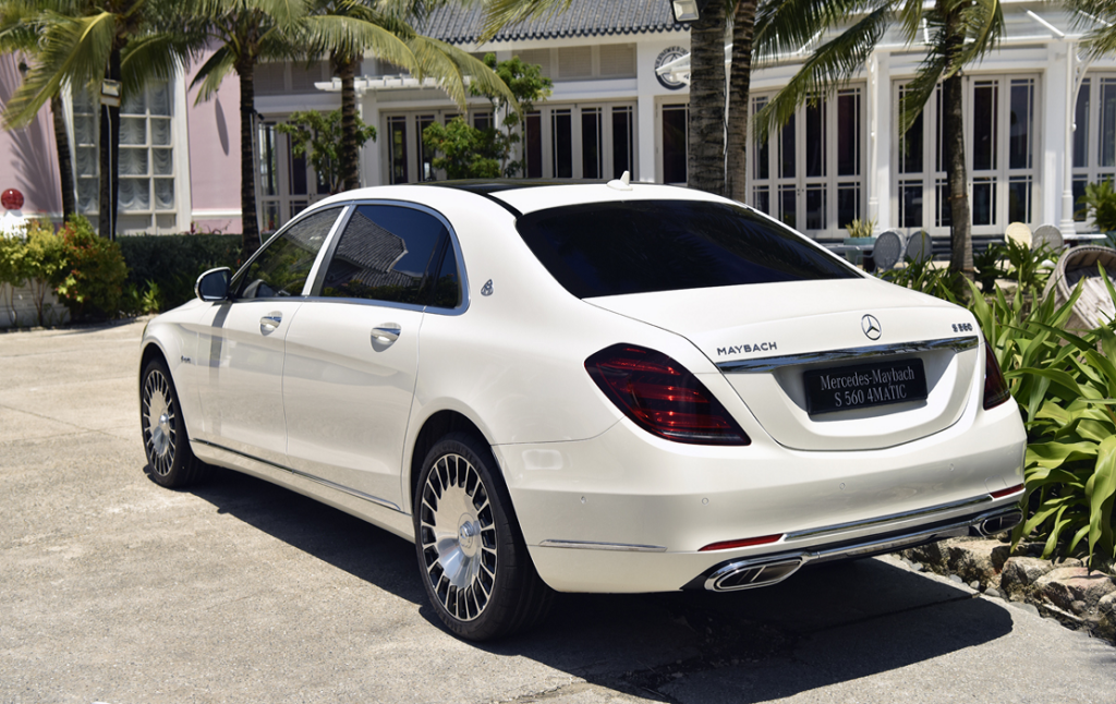 Giá xe Mercedes Maybach S560, thông số & ưu đãi 12/2025